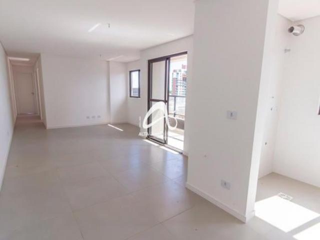 Apartamento Novo com Sacada Gourmet • São Pedro