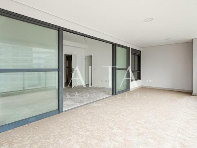 Apartamento NOVO de 163m² À VENDA com 03 suítes e 3 vagas na Chácara Santo Antônio
