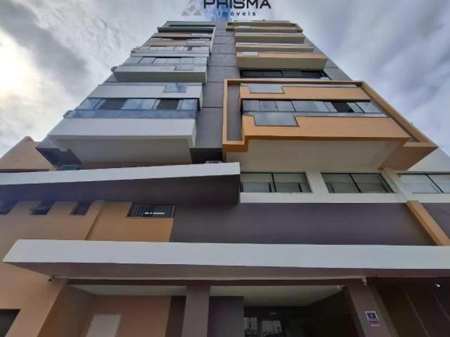 Apartamento novo de 2 dormitórios com terraço à venda no bairro Medianeira