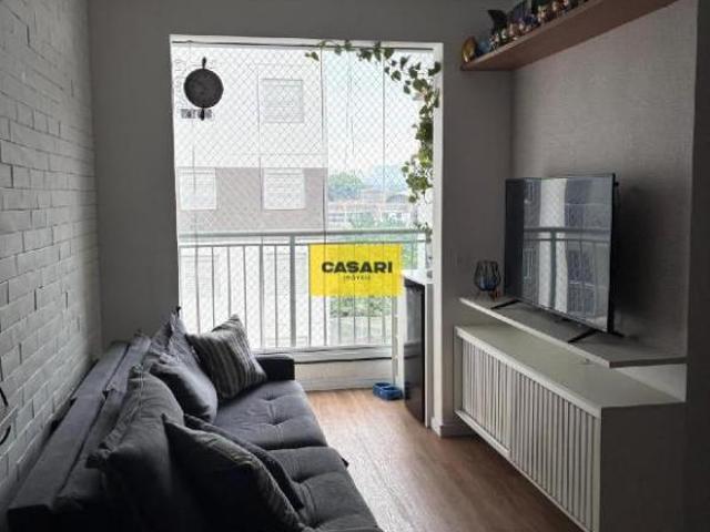 Apartamento novo de 2 dormitórios com varanda envidraçada e lazer completo em localização estratégic