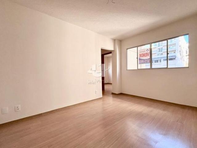 Apartamento novo de 2 quartos com localização estratégica a 10 minutos do Centro