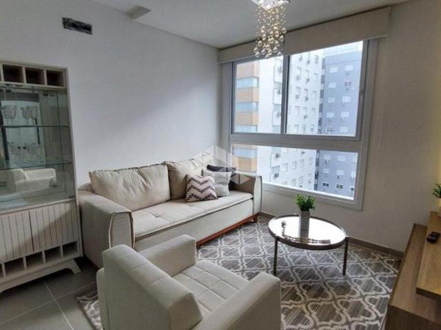Apartamento Novo, Decorado e Pronto para Morar Viva a Elegância a Poucos Passos da Praia!
