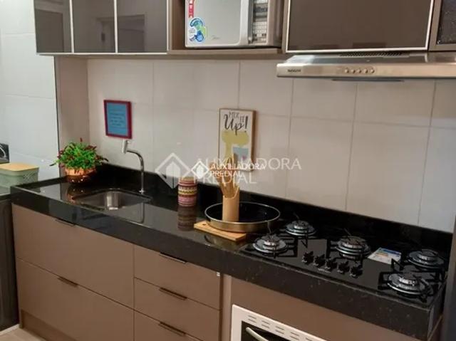 Apartamento novo desocupado