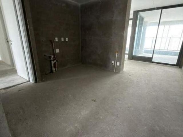 Apartamento Novo e espaçoso no Campo Belo em Excelente Localização