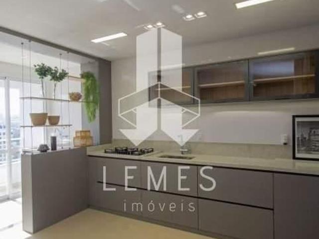 APARTAMENTO NOVO EM ANDAR ALTO MOBILIADO E DECORADO! 02 Dormitórios  Banhe