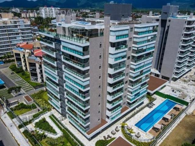 Apartamento novo em condominio clube, com vista ao mar no Centro de Bertioga, 2 dormitórios, 1 suíte
