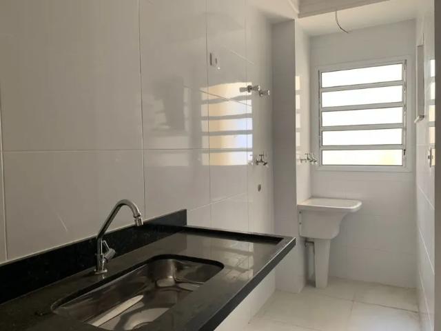 Apartamento novo, localização excelente, próximo a comércios e transportes, excelente custo e benefí