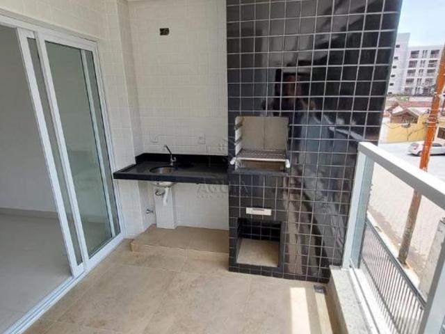 Apartamento Novo localizado na Praia das Toninhas a 400 metros da Praia!