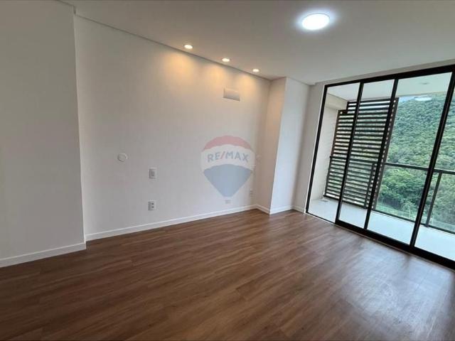 Apartamento Novo para locação 02 quartos em Itaipava
