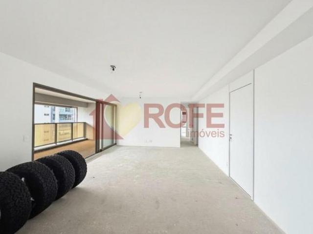 Apartamento novo para personalizar no Campo Belo!