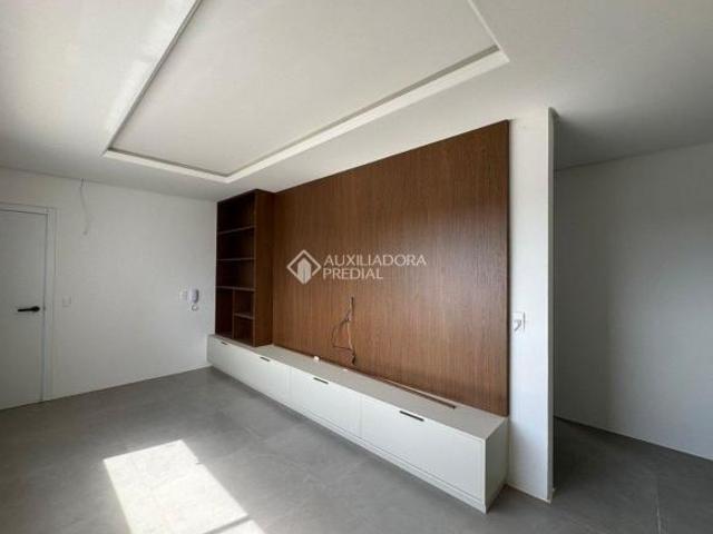Apartamento novo, semimobiliado, 03 quartos sendo uma suíte, 85m² no bairro Colina Sorriso