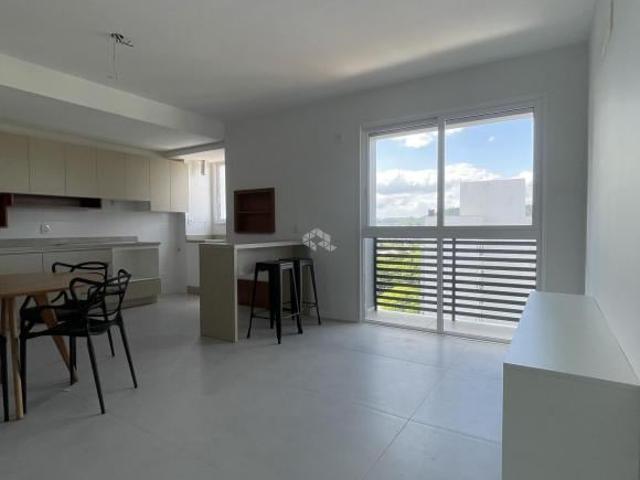 Apartamento novo, semimobiliado, 1 dormitório, no Centro da cidade!