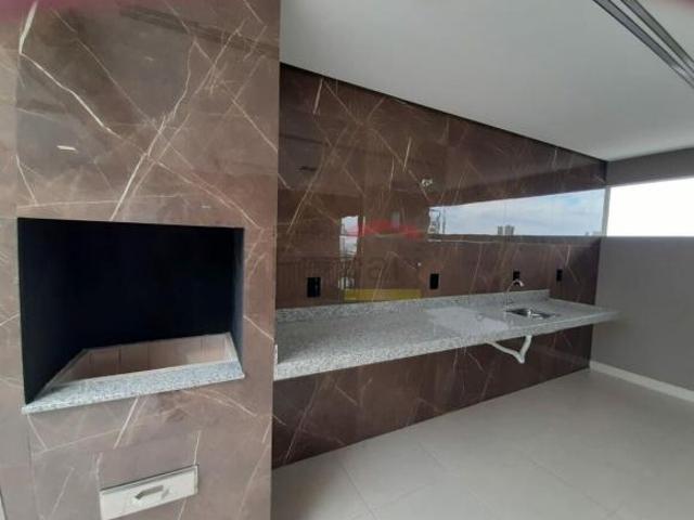 Apartamento novo, vago, à 200 metros do metrô, contendo 2 dormitórios, 1 vaga p/