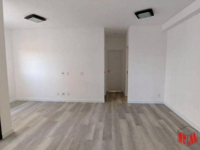 Apartamento Novo 2 dormitórios e 2 vagas cobertas Alphaville Empresarial