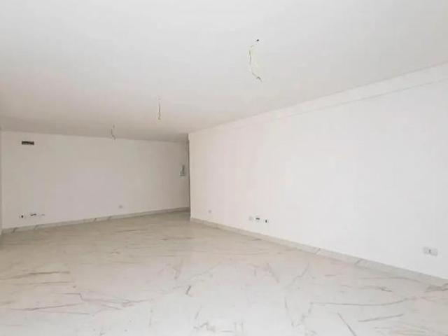 Apartamento novo 2 quartos 1 suíte e 2 vagas no Água Verde, Curitiba