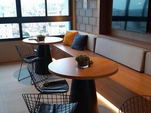 Apartamento novo,2 quartos,andar alto,box,na Cidade baixa e com Infra