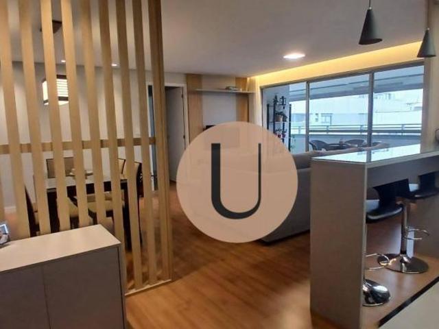 Apartamento novo, 3 dorm, 1 suite, 2 vagas. 123 m2, ao lado do metro!