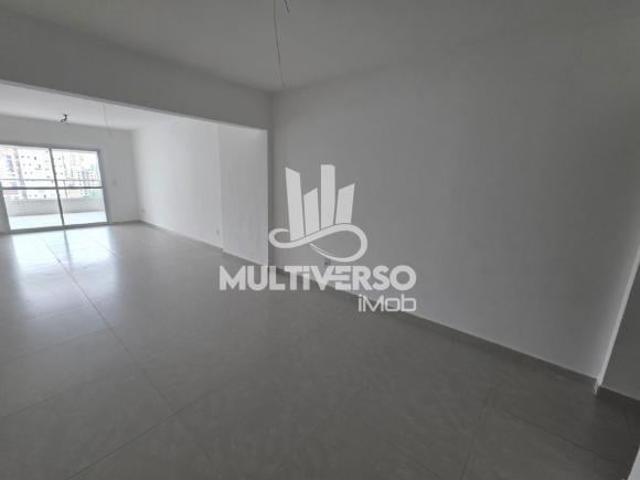Apartamento NOVO 3 suítes com vista para o mar na Aviação, Praia Grande
