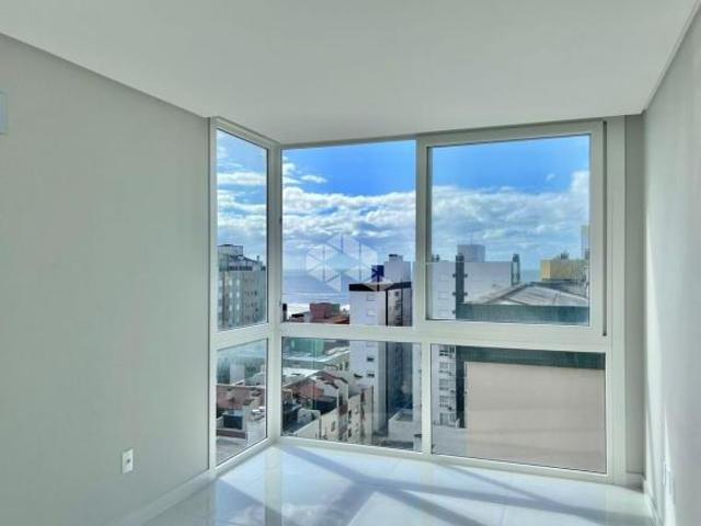 Apartamento Nunca Habitado com 2 dormitórios 1 suíte com box/vaga de garagem em Capão da Canoa