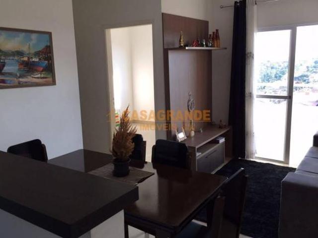 Apartamento o Residencial Jatobá à Venda 53m² Jacareí/SP