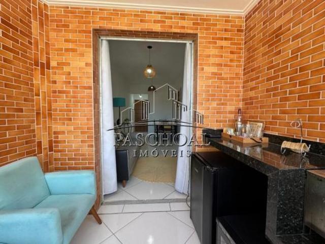 Apartamento Ocian 2 quartos, lazer. 300 metros da praia. Porteira fechada