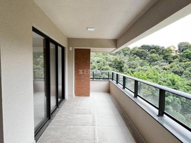 Apartamento Odeon com 112m, 2 Dormitorios, 1 Suíte, 2 Vagas cobertas