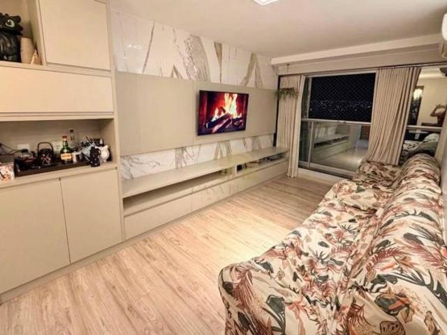 APARTAMENTO OLYMPIQUE GUARA II 3 QUARTOS REFORMADO ANDAR ALTO ARMÁRIOS VARANDA