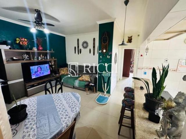 Apartamento oportunidade em Santos Pompéia