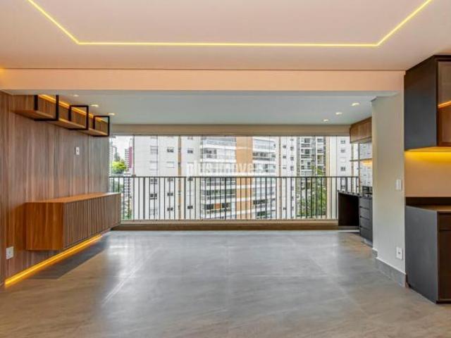 Apartamento Panamby Novo