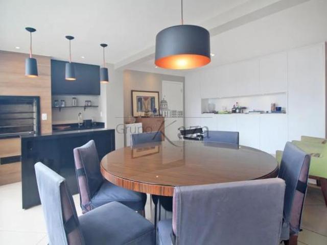 Apartamento Panamby 3 Dormitórios 110m²
