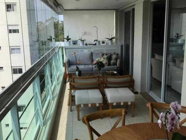 Apartamento Panamby 3 Suítes 180m²