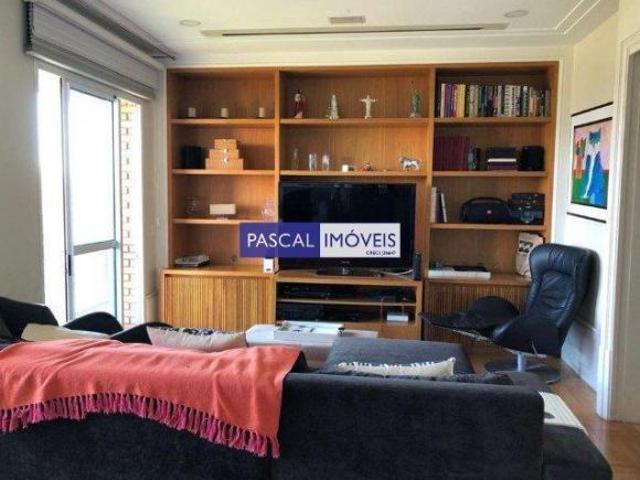 Apartamento Panamby 3 suítes 6 vagas