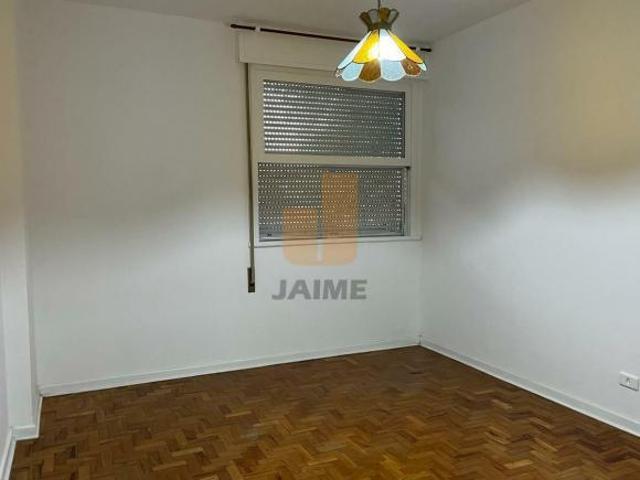 Apartamento padrão com 2 dormitórios e 1 vaga em Perdizes