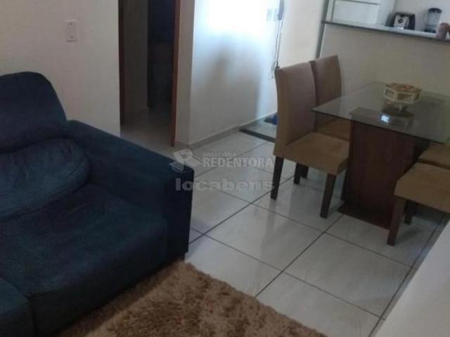 Apartamento Padrão à Venda com 02 Dormitórios no bairro Jardim Nunes