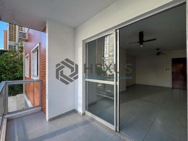 Apartamento padrão à Venda, Jardim Astúrias, Guarujá, SP
