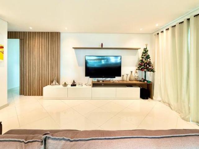 Apartamento padrão à Venda, Pitangueiras, Guarujá, SP