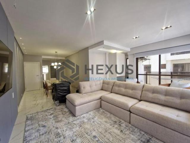 Apartamento padrão à Venda, Pitangueiras, Guarujá, SP