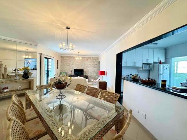 Apartamento padrão à Venda, Pitangueiras, Guarujá, SP