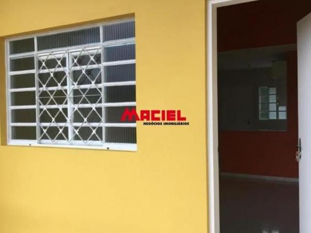 Apartamento Padrão em Caraguatatuba