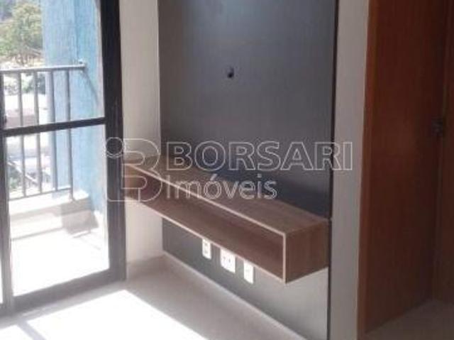Apartamento Padrão em Araraquara