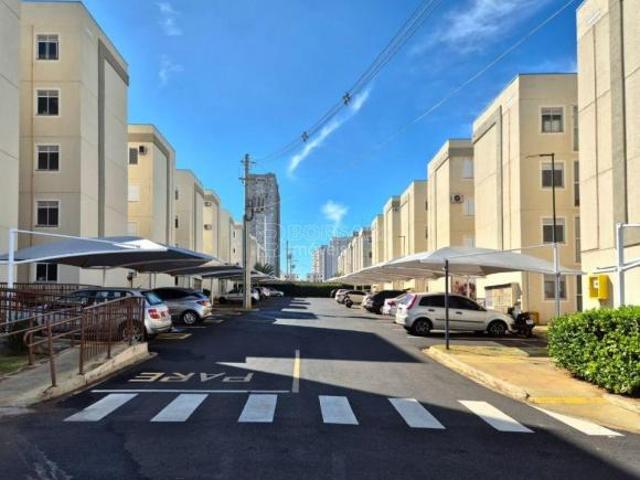 Apartamento Padrão em Araraquara