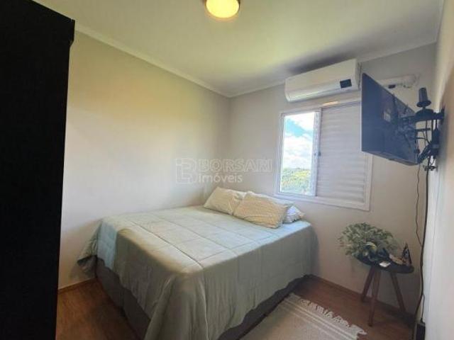 Apartamento Padrão em Araraquara