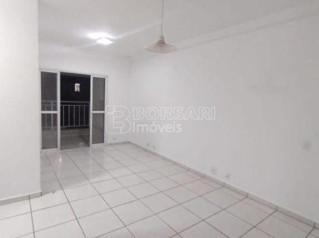 Apartamento Padrão em Araraquara