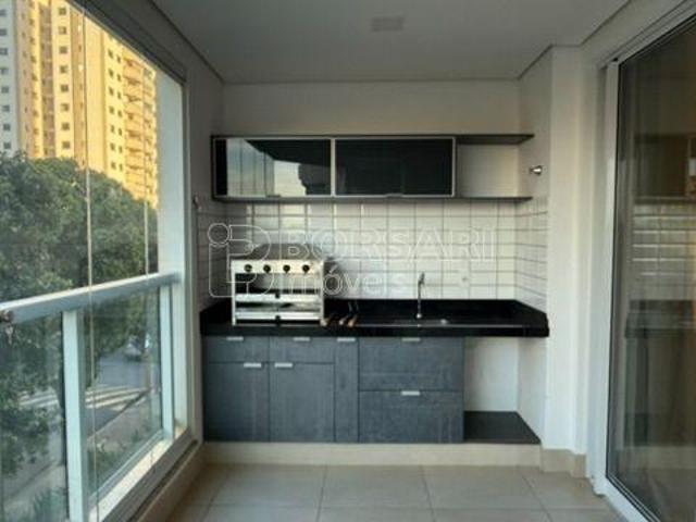 Apartamento Padrão em Araraquara