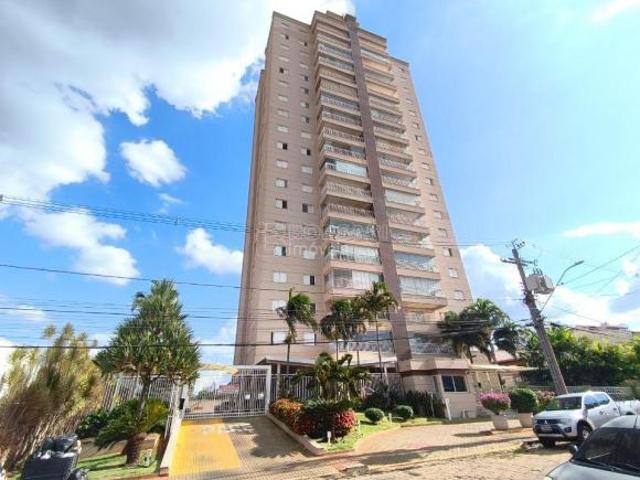 Apartamento Padrão em Araraquara