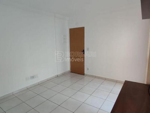 Apartamento Padrão em Araraquara