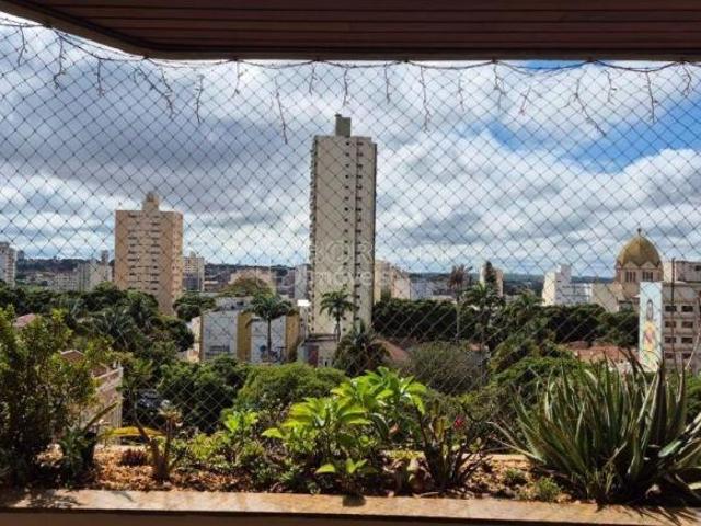 Apartamento Padrão em Araraquara