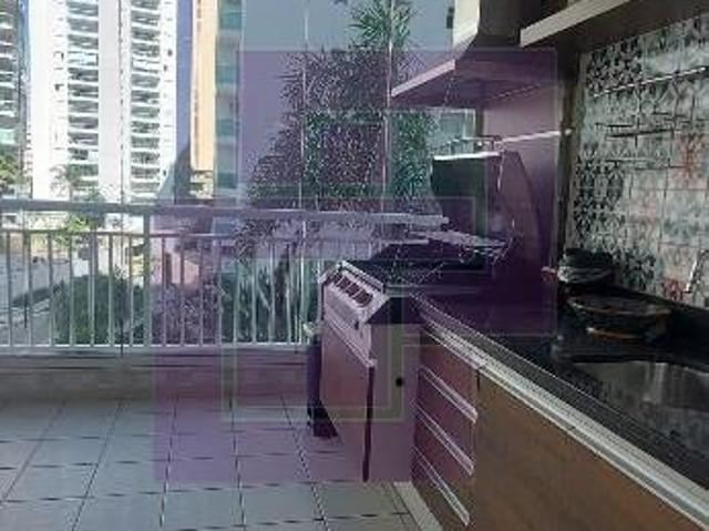 Apartamento Padrão em Guarujá