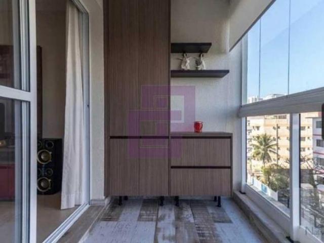 Apartamento Padrão em Guarujá