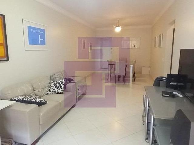 Apartamento Padrão em Guarujá